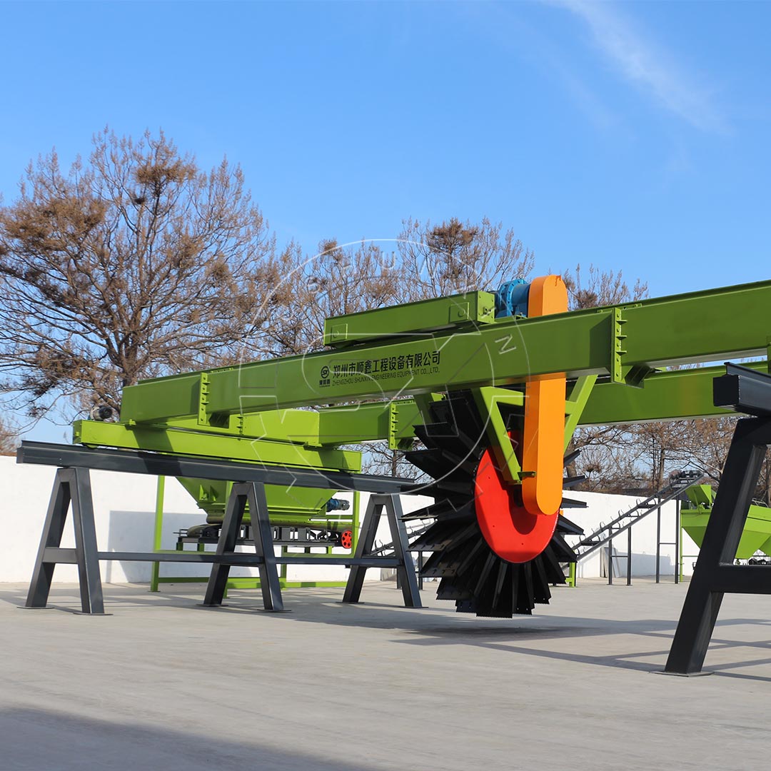 Industrial Cow Dung Compost Turner Machine | Making Organic Fertilizer
