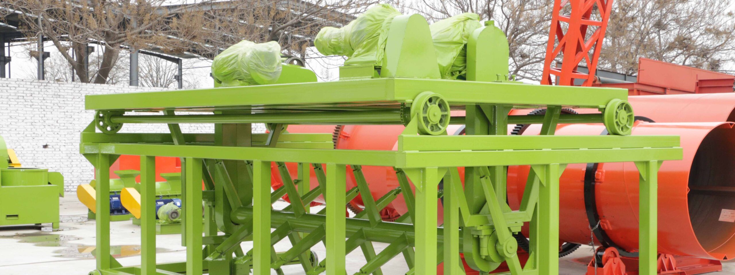 Solution for Composting Poultry Manure | Windrow Trench & In-vessel